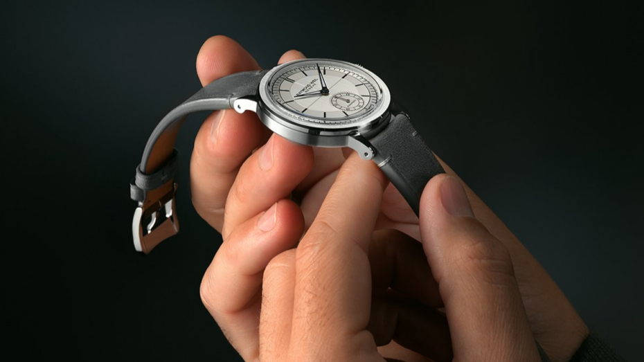 A Guide to Casio's G-Shock Carbon Core Guard - First Class Watches Blog