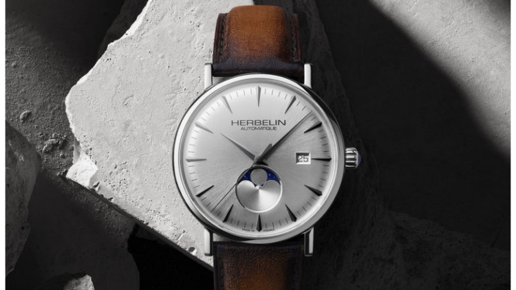 A Guide on Ball Watches Micro Gas Tube Luminosity - First Class Watches ...