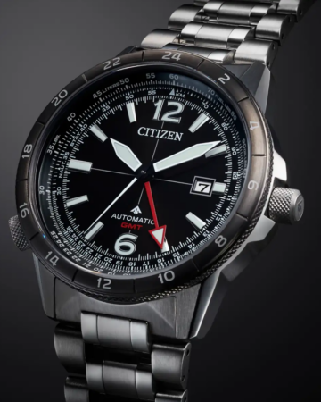 How Does a GMT Watch Work? - First Class Watches Blog